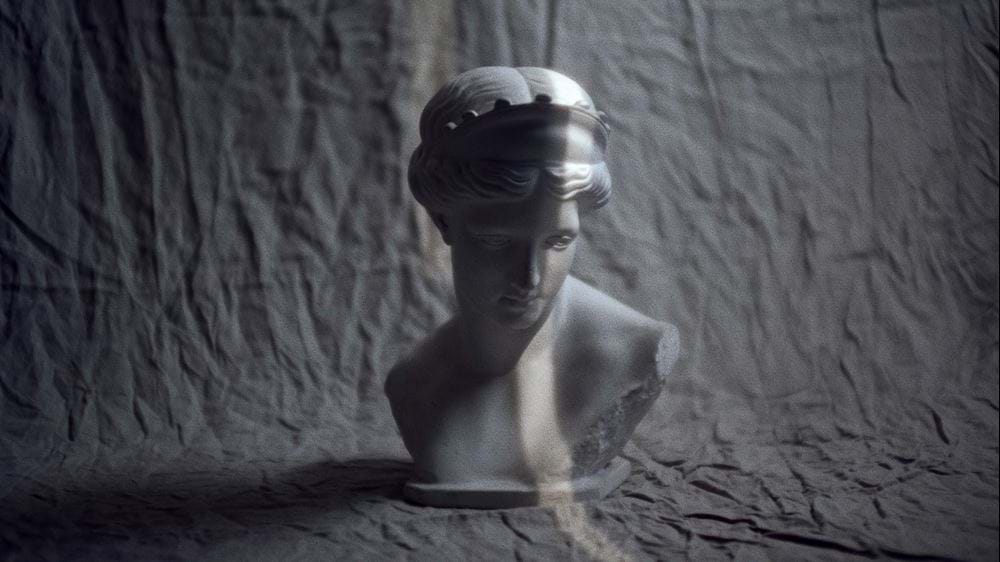 Silent Motion by Atem Film | Locke