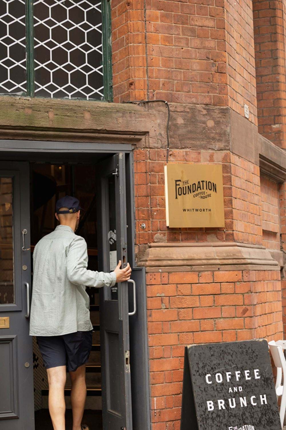 Coffee, Culture & Community: Exploring Manchester